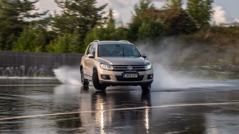 Steps to Take When Your Car Loses Traction on the Road
